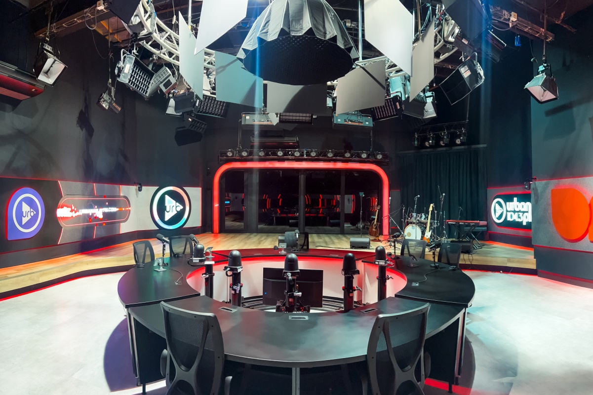 Urbana Play inauguró su nuevo estudio 360° - DossierNet